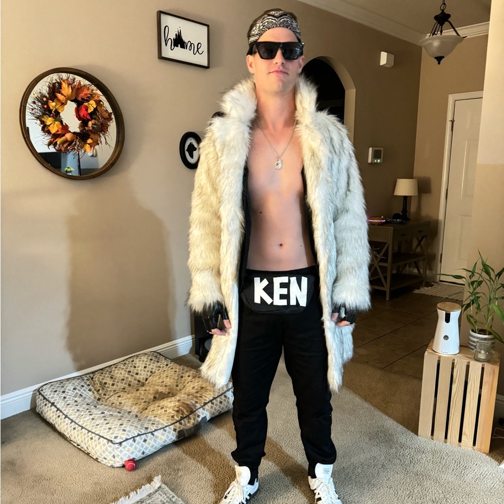 Mojo Dojo Casa House Ken Costume - Gem